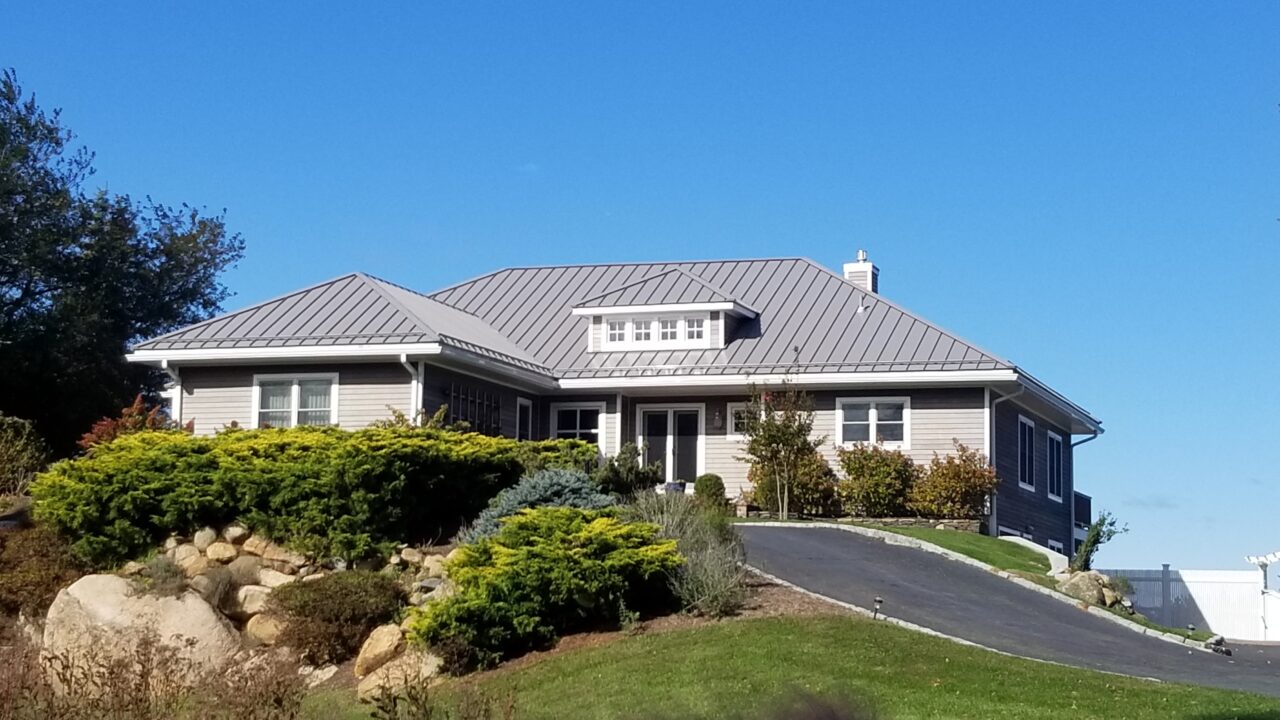 550S 032 Slate Gray | Metal Roofing Project | New Castle Metal